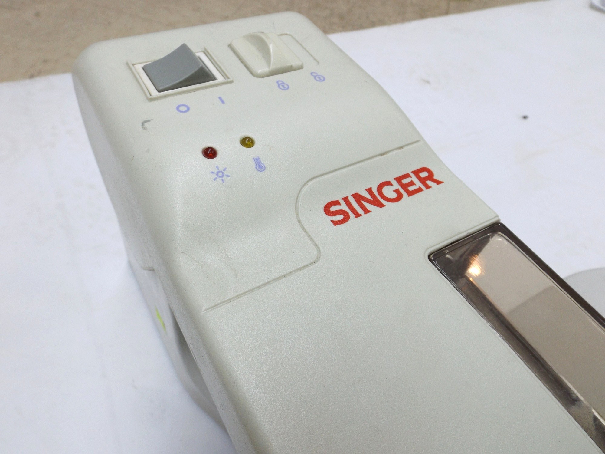 Singer Magic Steam Press CSP-1 | EBTH