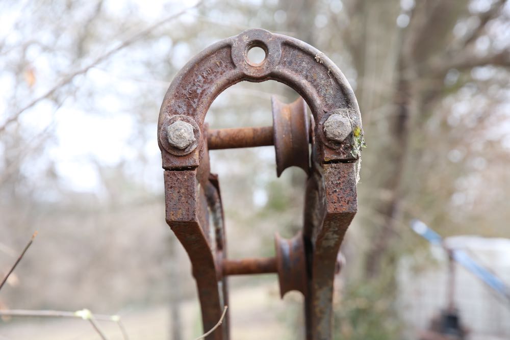 Antique Canton Portable Crane | EBTH