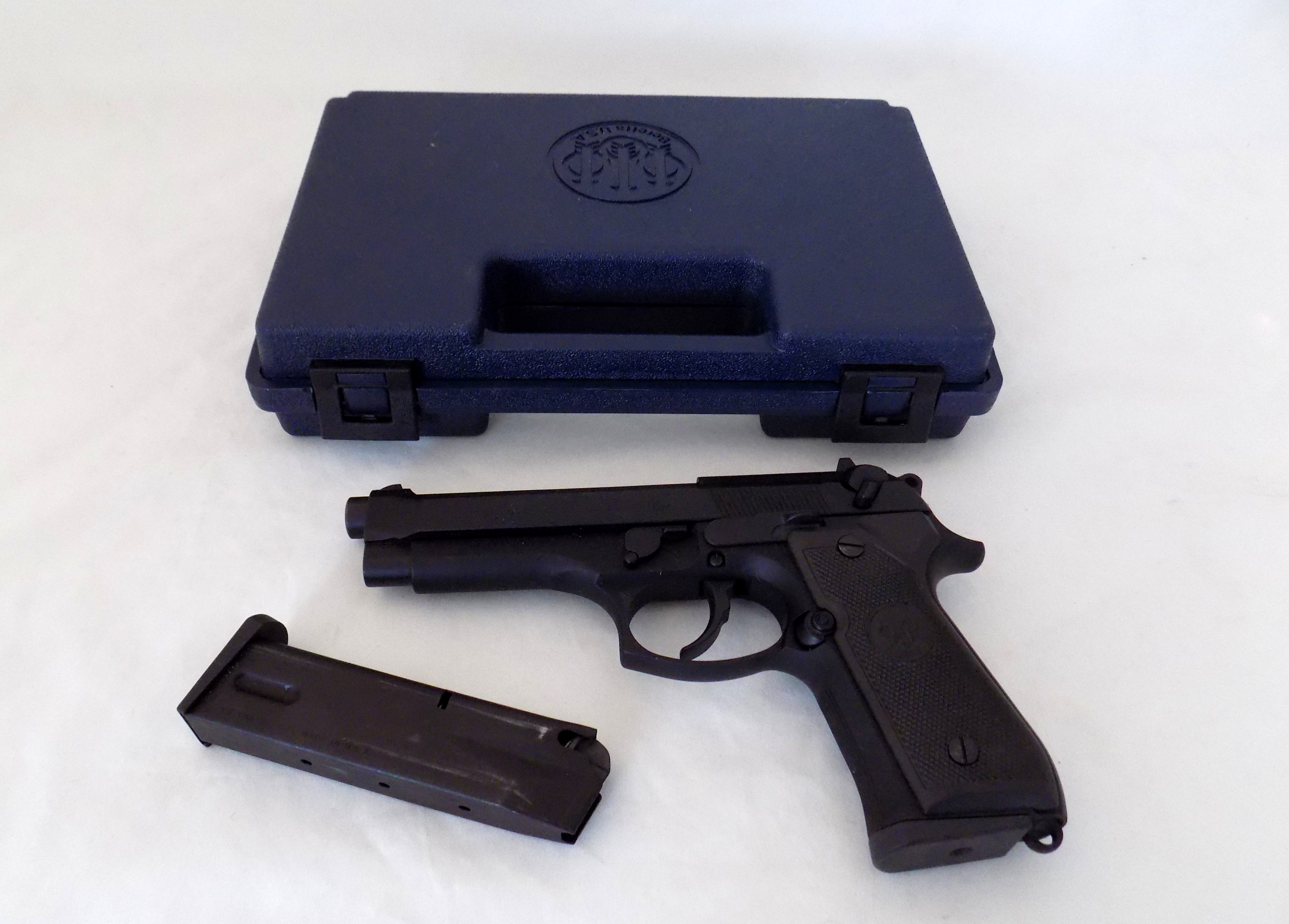 Beretta 9MM Parabellum Handgun with Case | EBTH