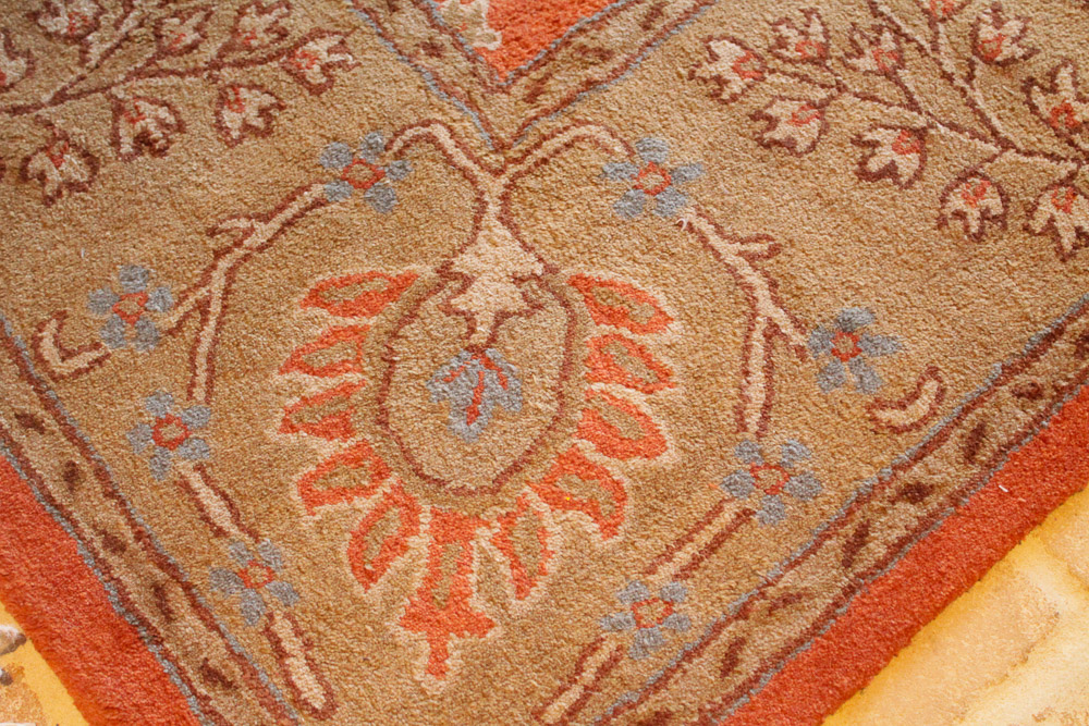 Handwoven Wool Pile Oriental Room Rug | EBTH