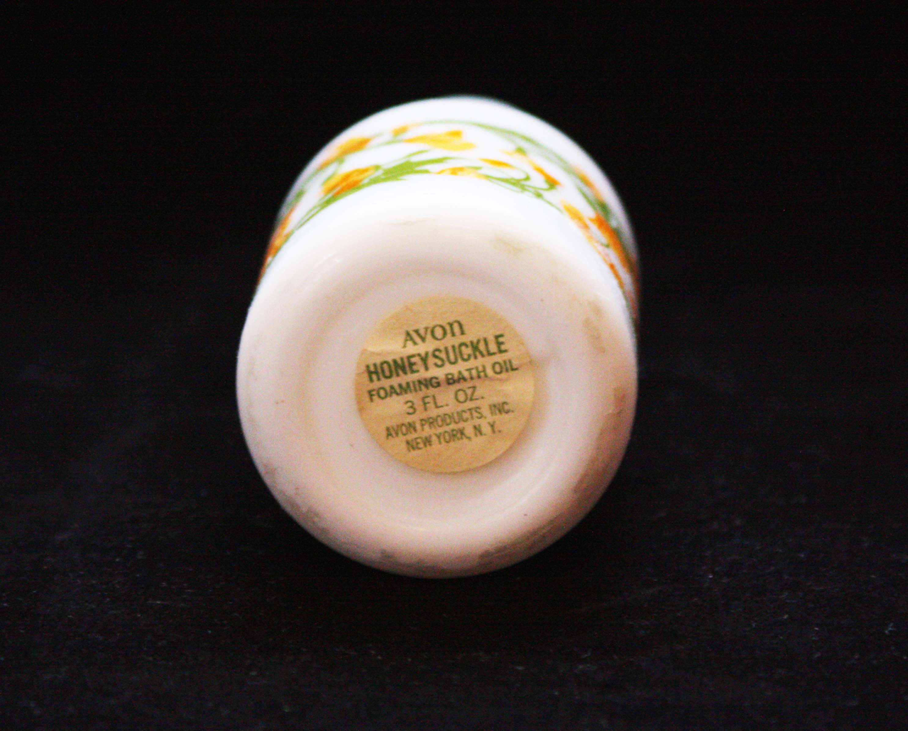 Vintage Avon Containers | EBTH