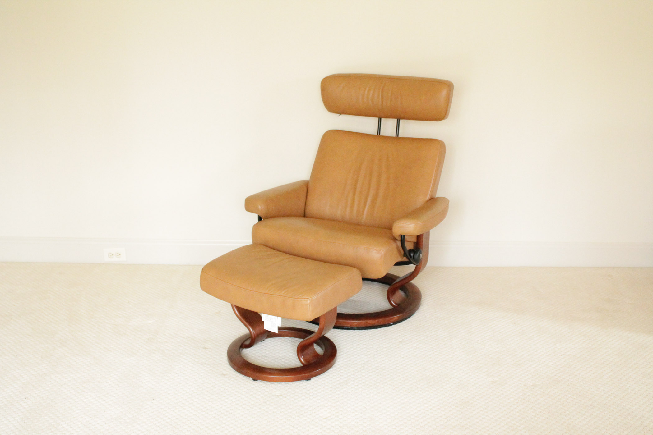 Danish Ekornes Leather "Stressless" Recliner and Footrest | EBTH