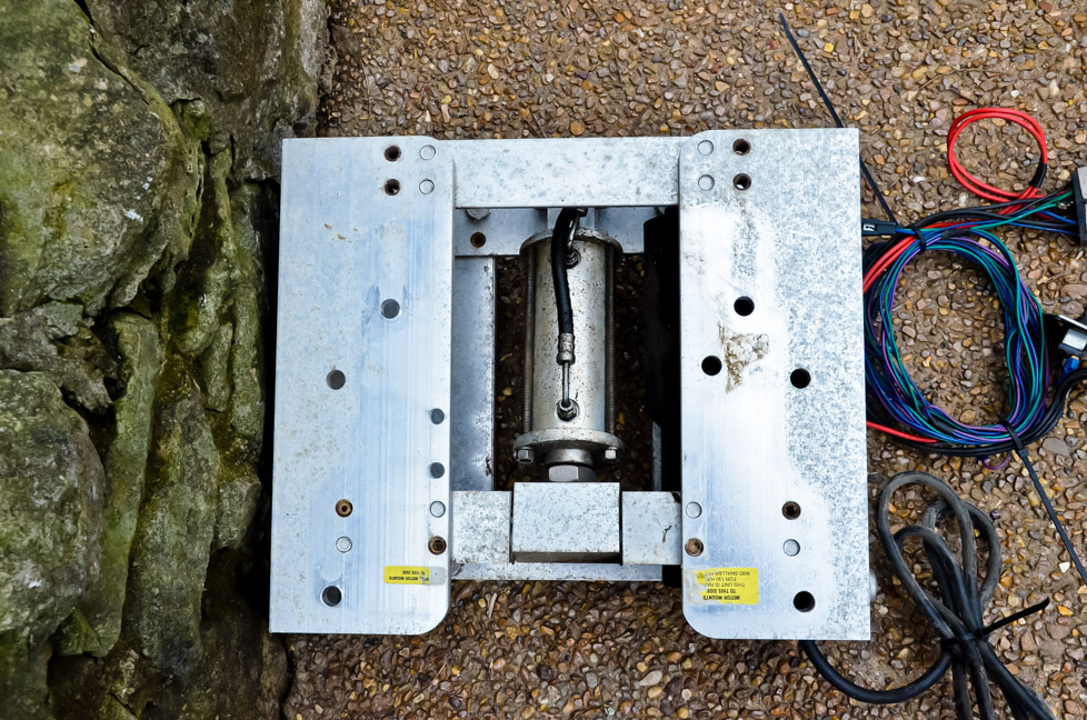 CMC Power Tilt & Trim PT-130 | EBTH