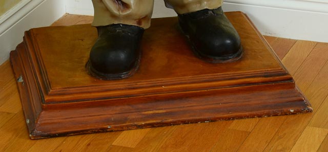 Life-Size Butler Statue | EBTH