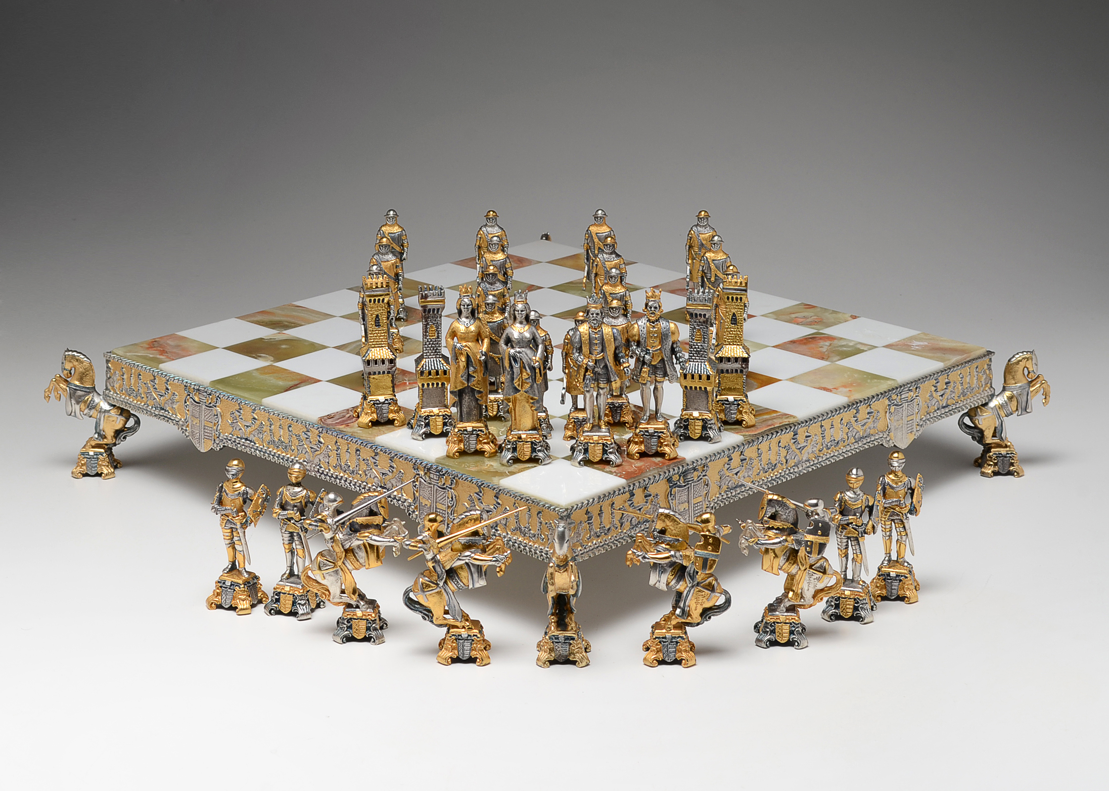 Piero Benzoni Medieval 24K Gold and Silver Plate Chess Set | EBTH