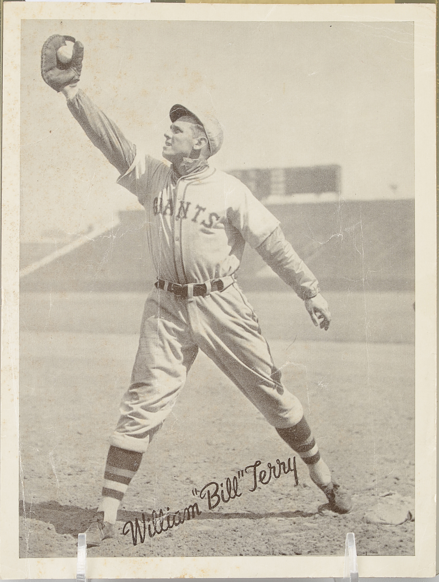 1936 "R311" Bill Terry (HOF) Baseball Photo | EBTH