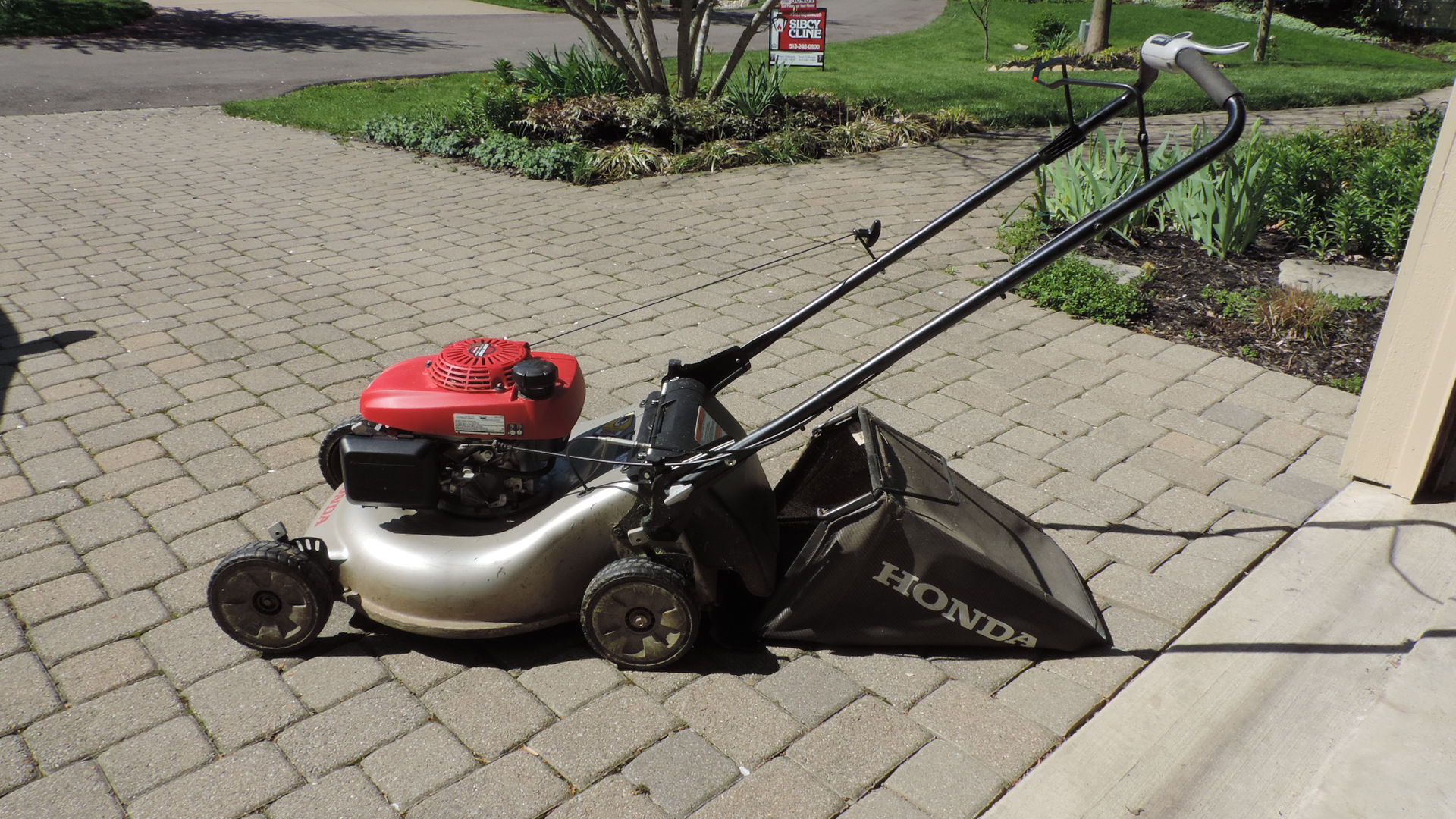 Honda Quadra Cut Self Propelled Lawn Mower | EBTH