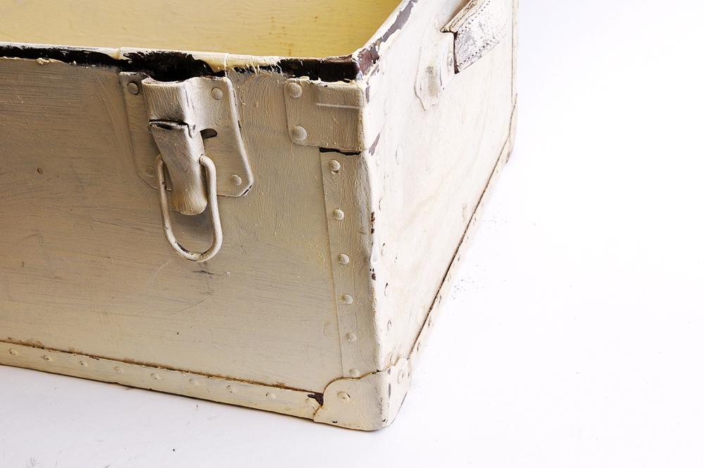 White Painted Vintage Trunk | EBTH