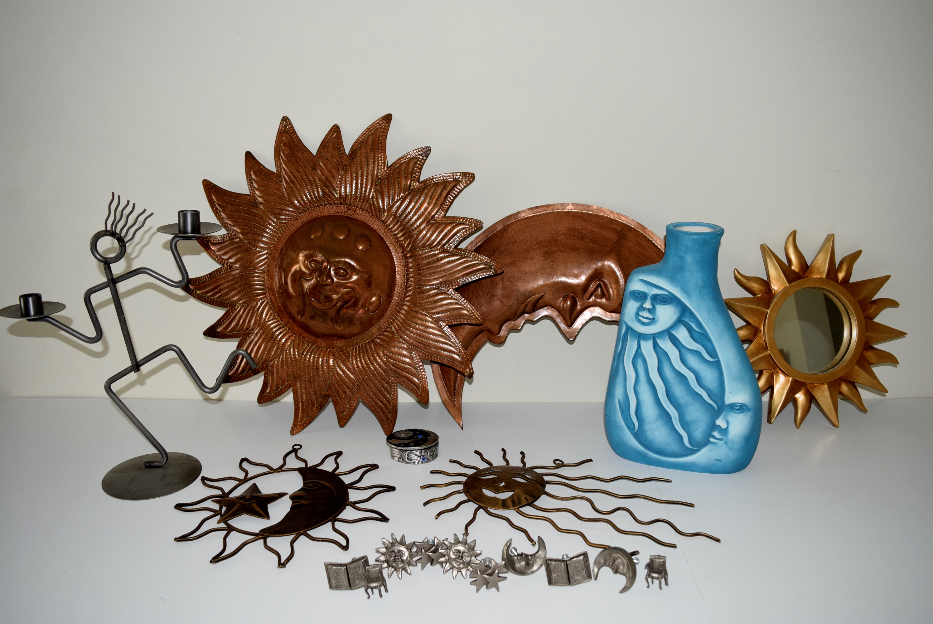 Sun and Moon Decorative Items | EBTH