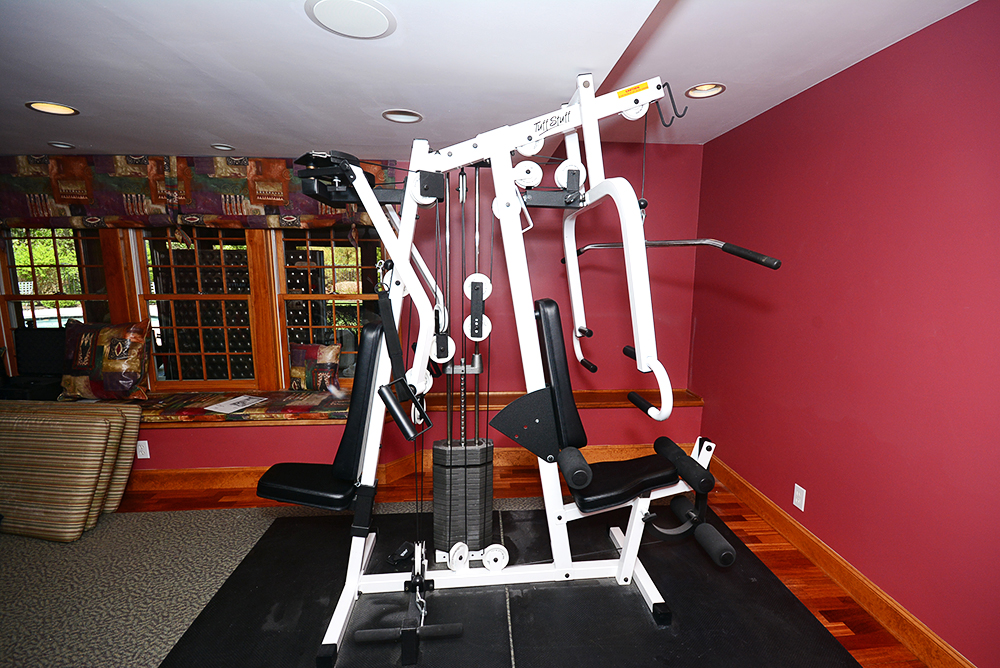 TuffStuff Muscle IV Home Gym | EBTH