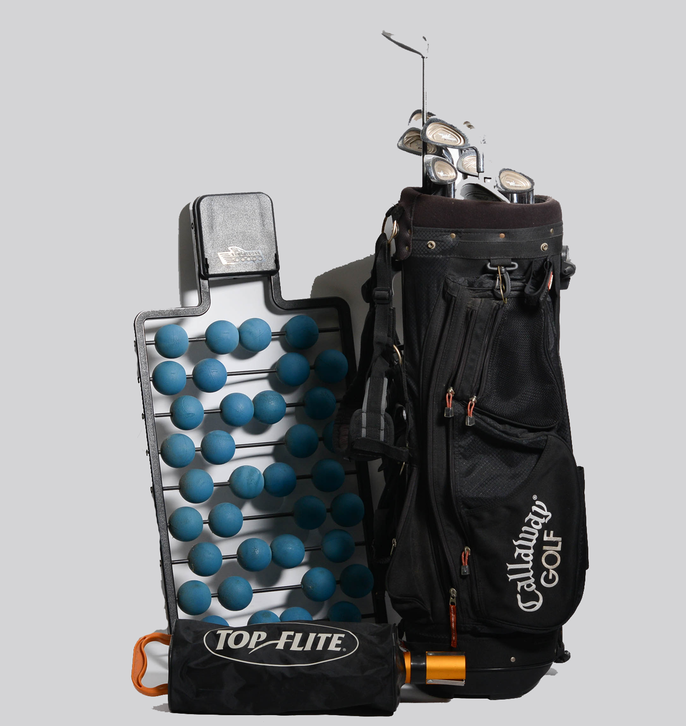 Assortment of Golf Items | EBTH