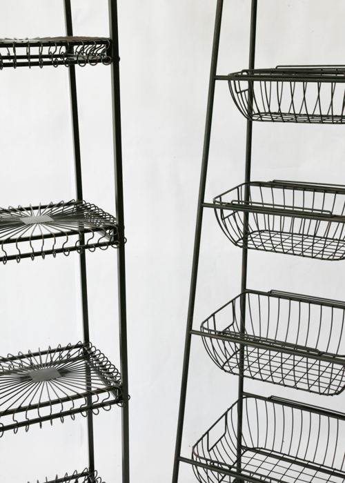 Metal Display Units | EBTH