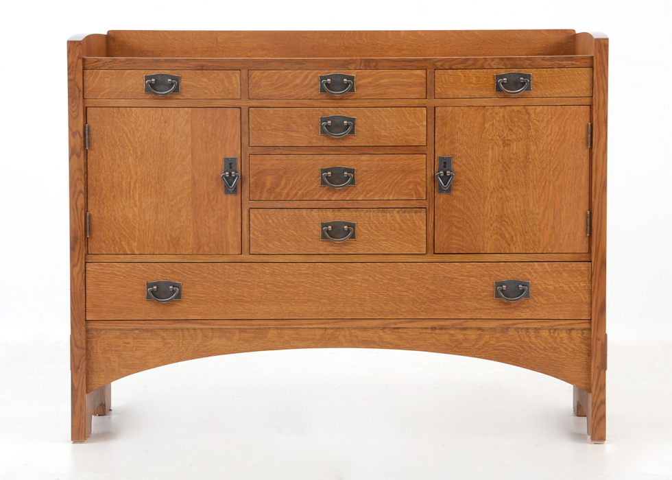 Contemporary Mission Style Oak Sideboard | EBTH