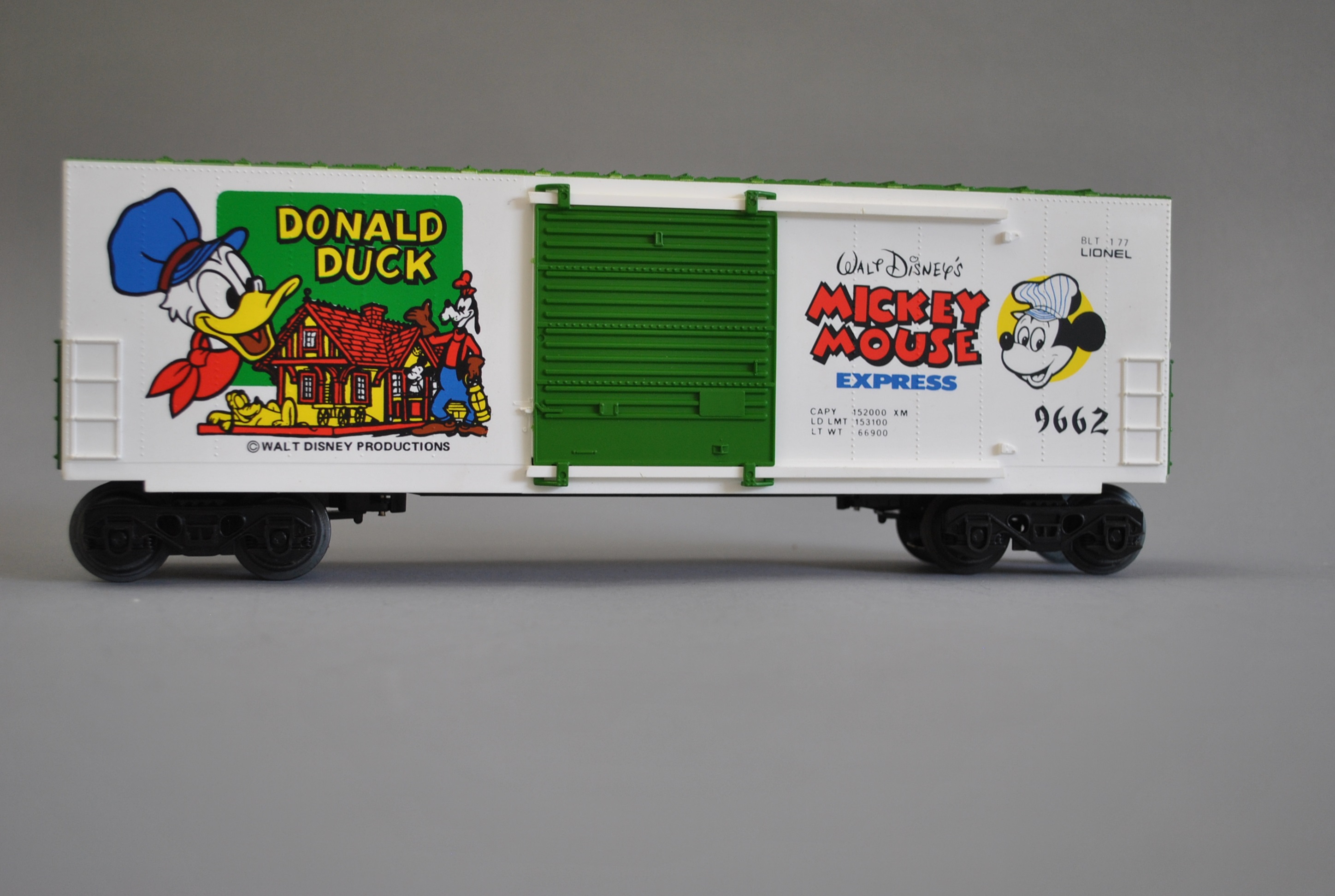 Lionel Walt Disney's "Mickey Mouse Express" Train Set | EBTH
