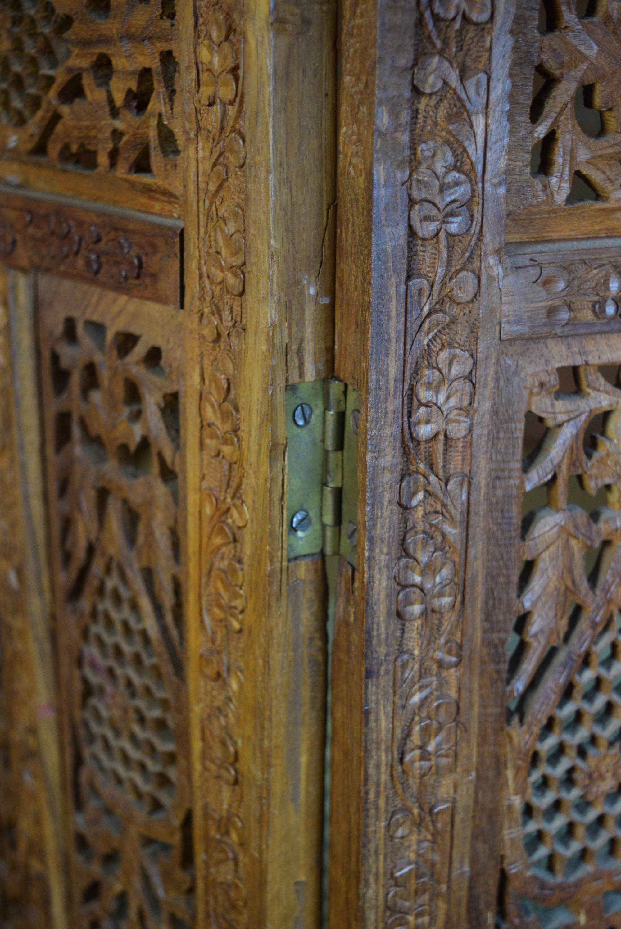 Hand-Carved Indian Seesham Folding Screen | EBTH