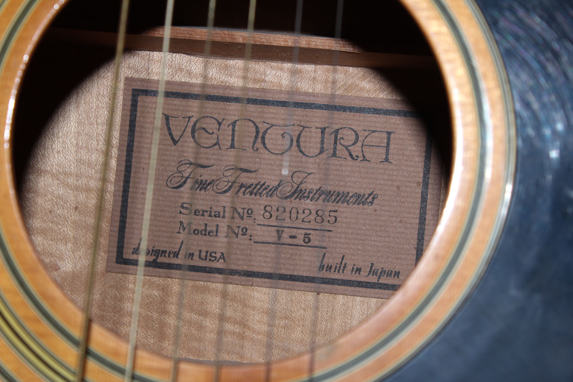Ventura Acoustic Guitar | EBTH