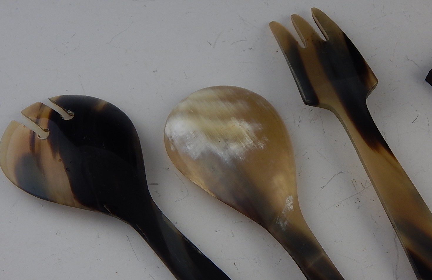 Tortoise Shell Style Utensils and Figurine | EBTH