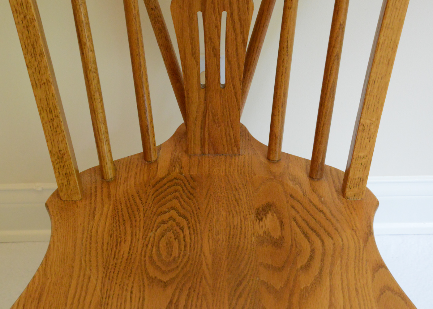 Richardson Brothers Oak Dining Table and Chairs | EBTH