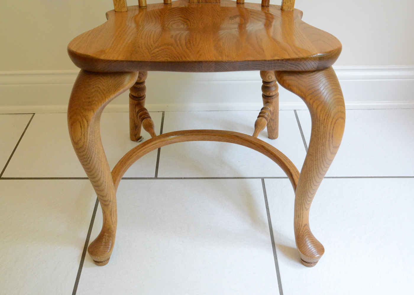 Richardson Brothers Oak Dining Table and Chairs | EBTH