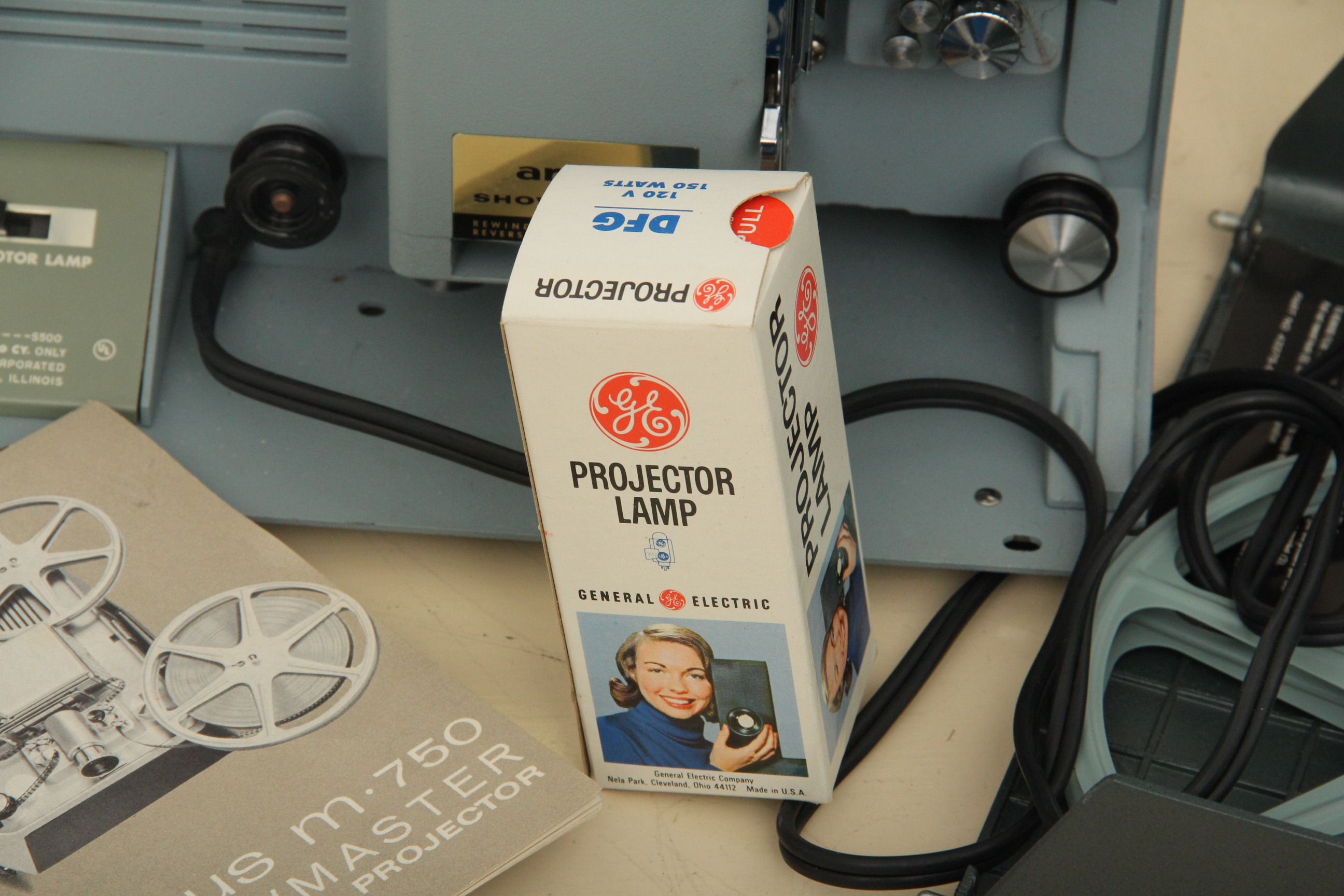 Argus Showmaster 500 Movie Projector | EBTH