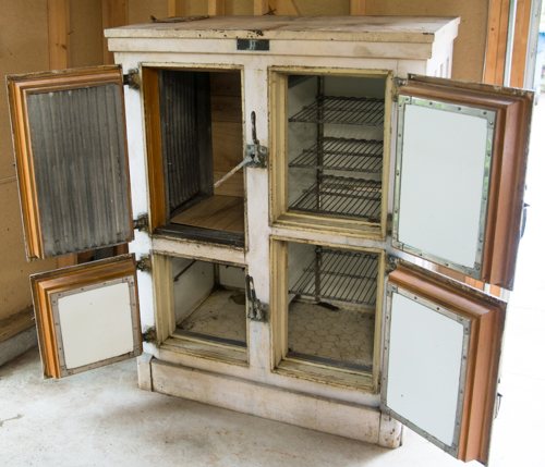 Antique McCray Ice Box | EBTH