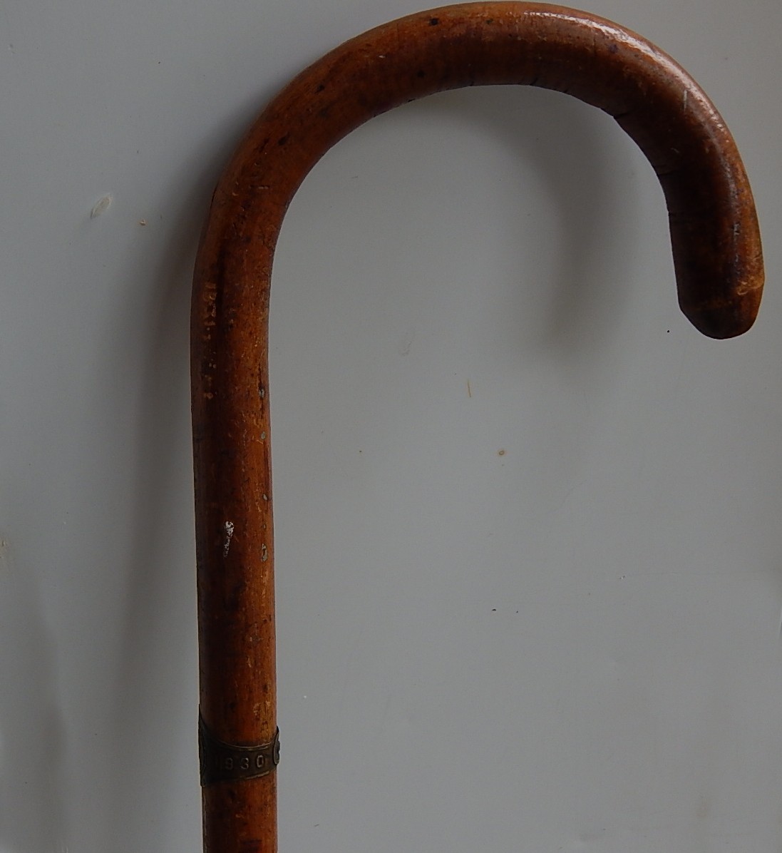 1930 Cincinnati American Legion Wood Cane | EBTH