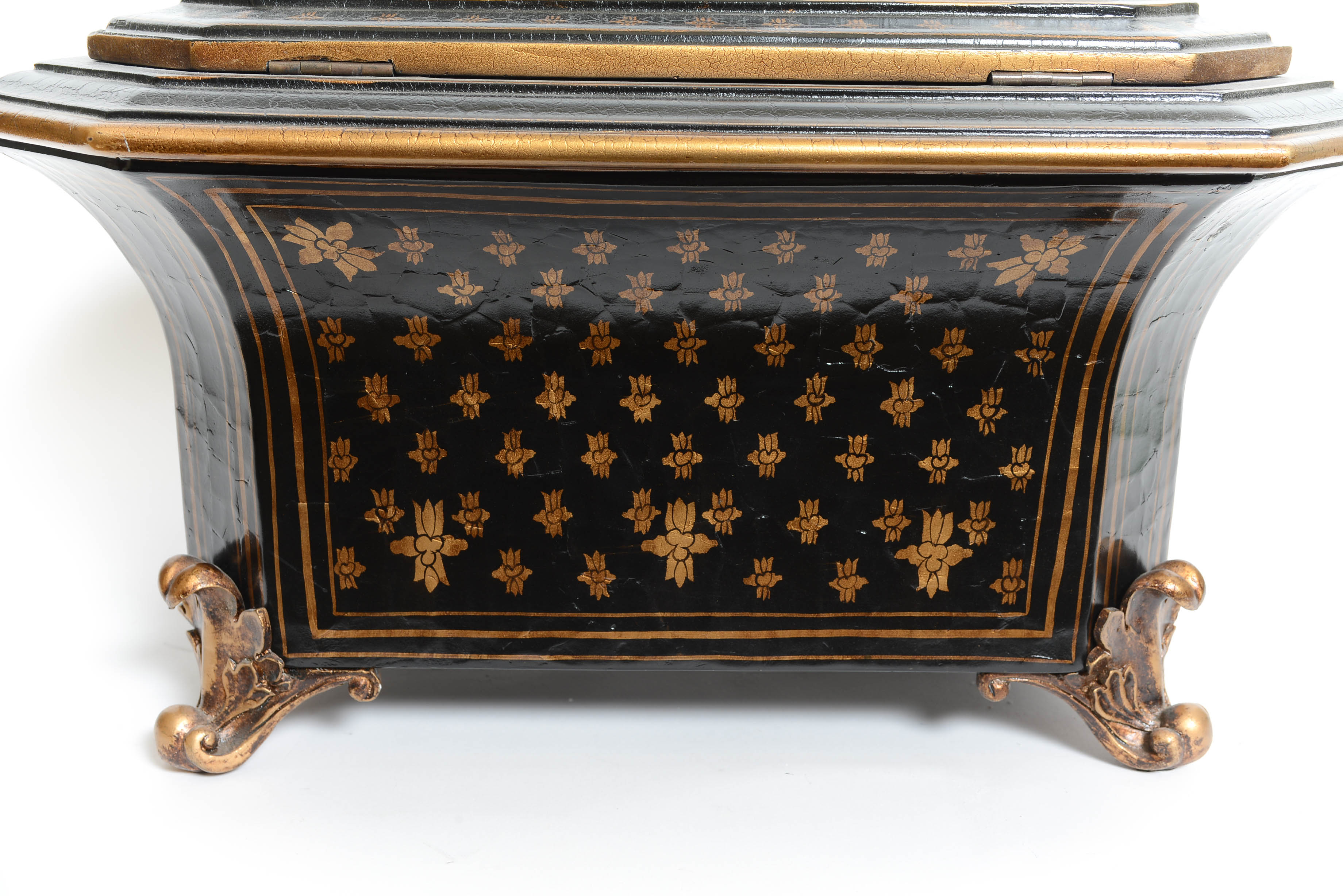 Decorative Box | EBTH