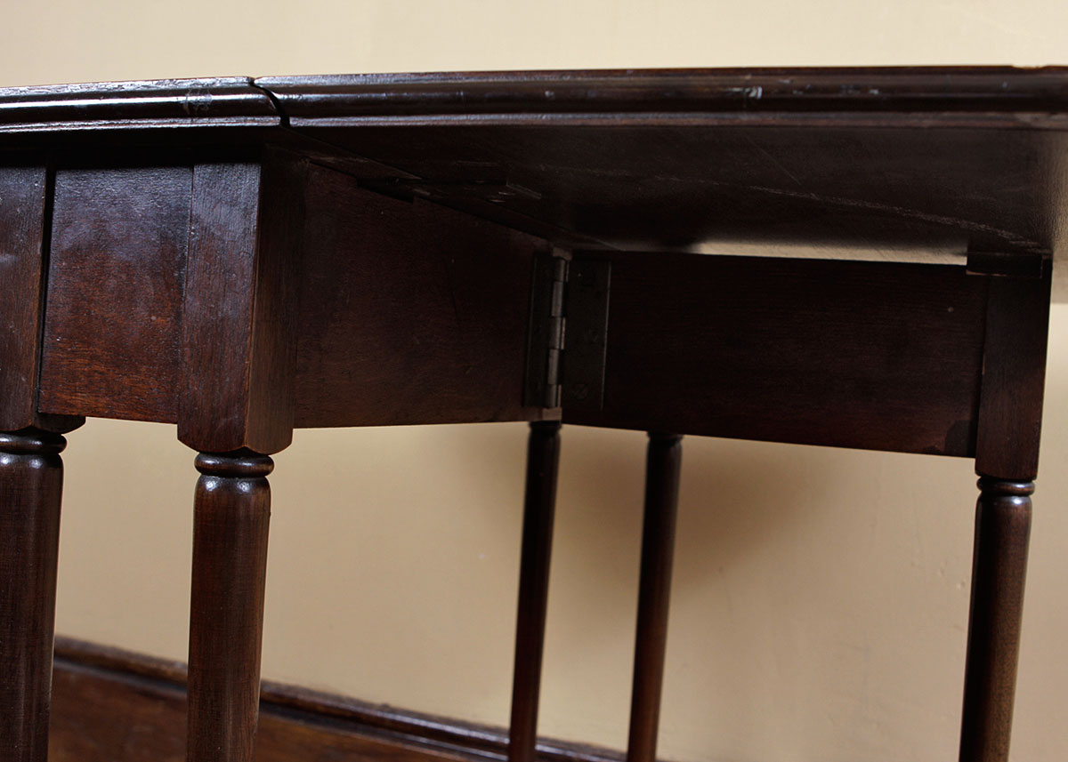 Mahogany Gate Leg Side Table | EBTH