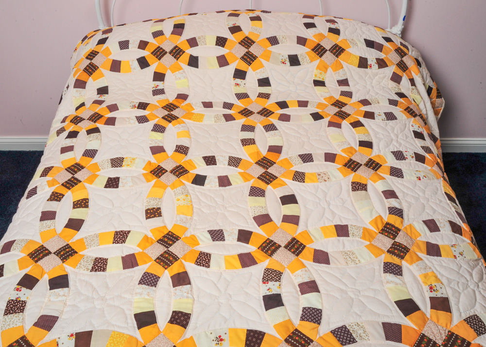 Earth Tone Quilts | EBTH
