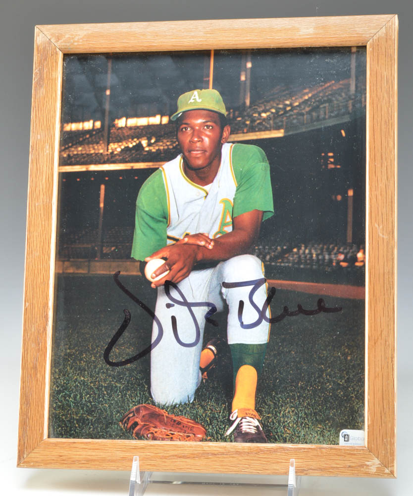 Two Vida Blue Autographs | EBTH