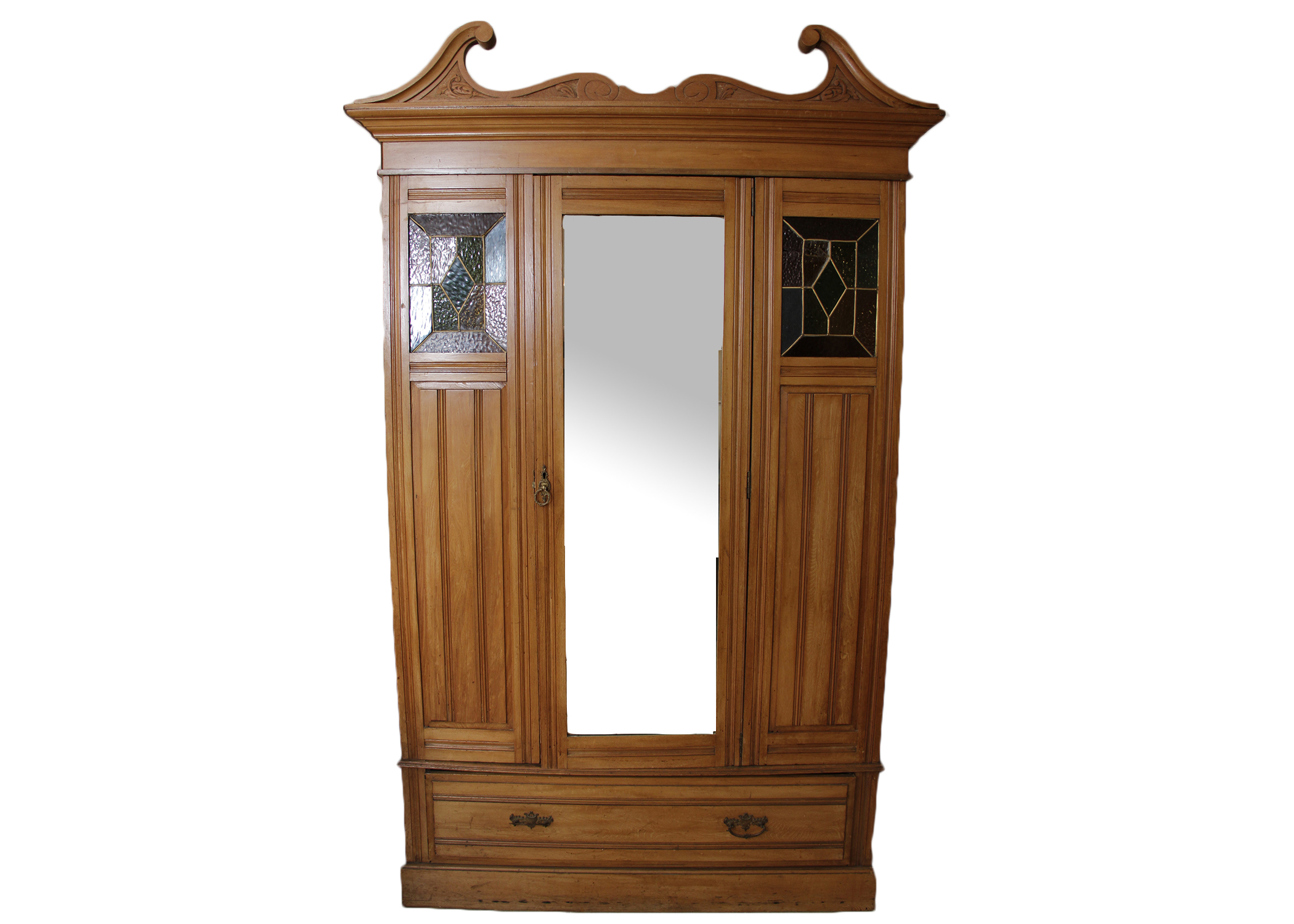 Colonial Revival Wardrobe | EBTH