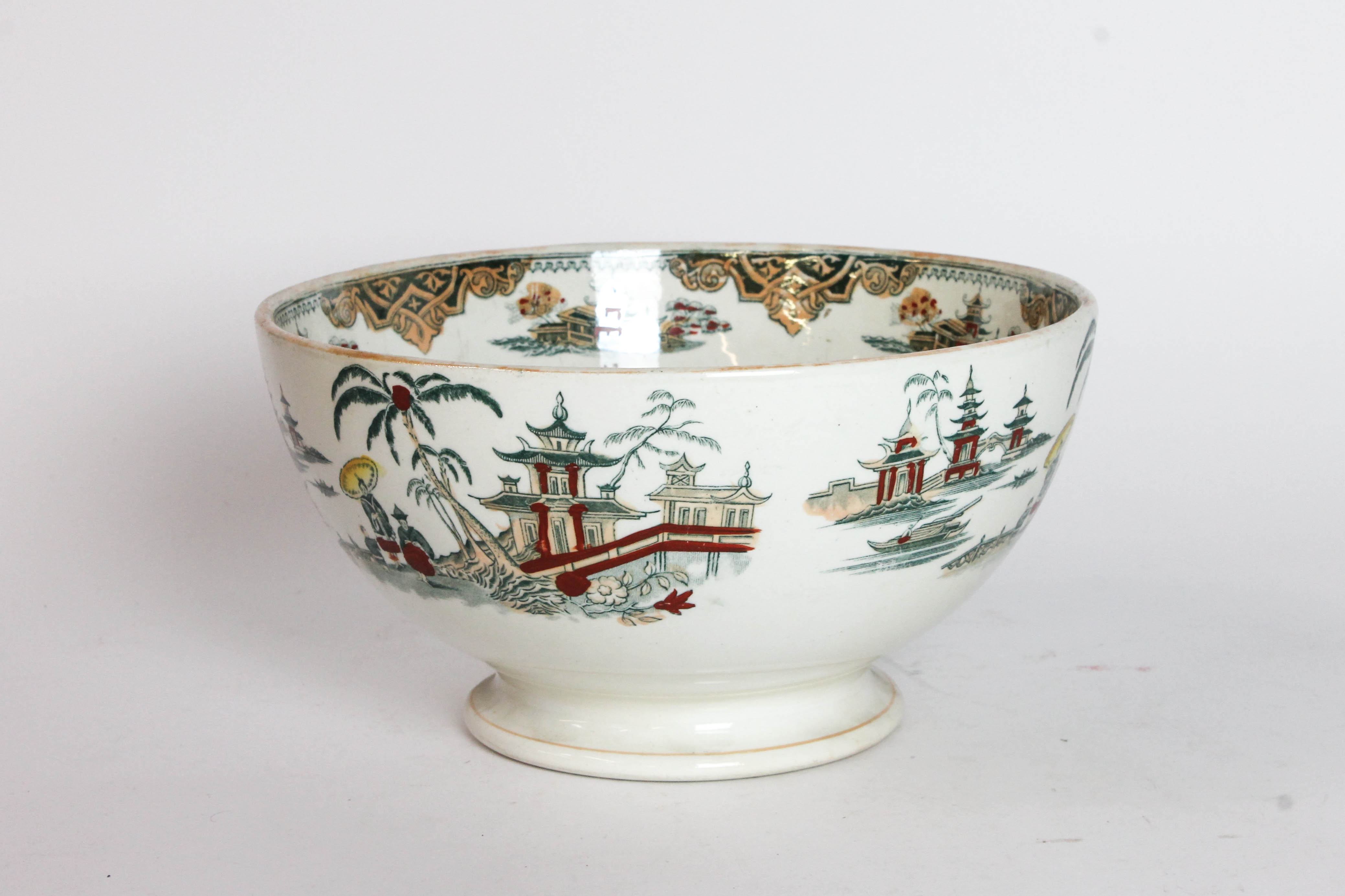 Antique Petrus Regout & Co. Bowl in HONC Pattern | EBTH