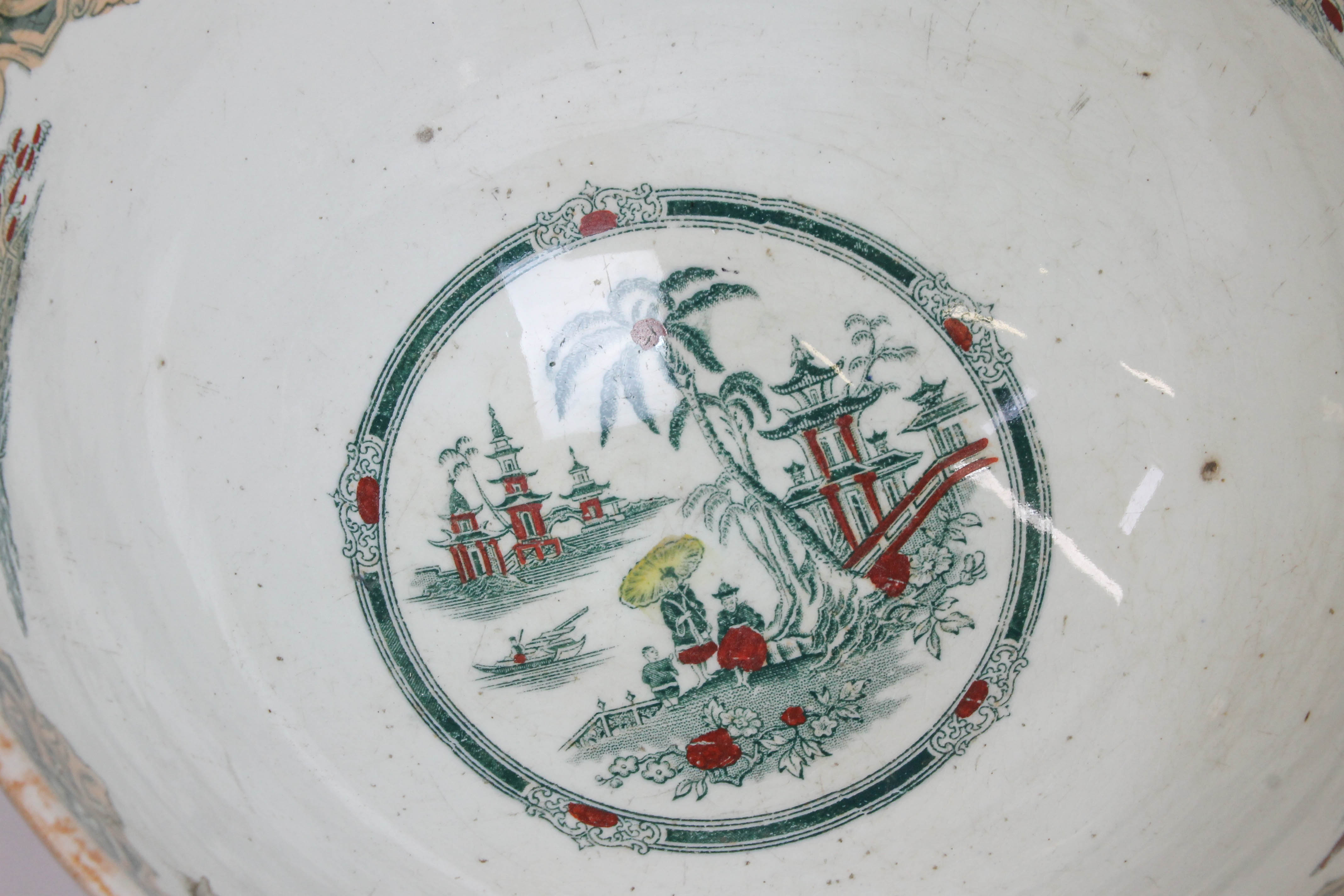 Antique Petrus Regout & Co. Bowl in HONC Pattern | EBTH