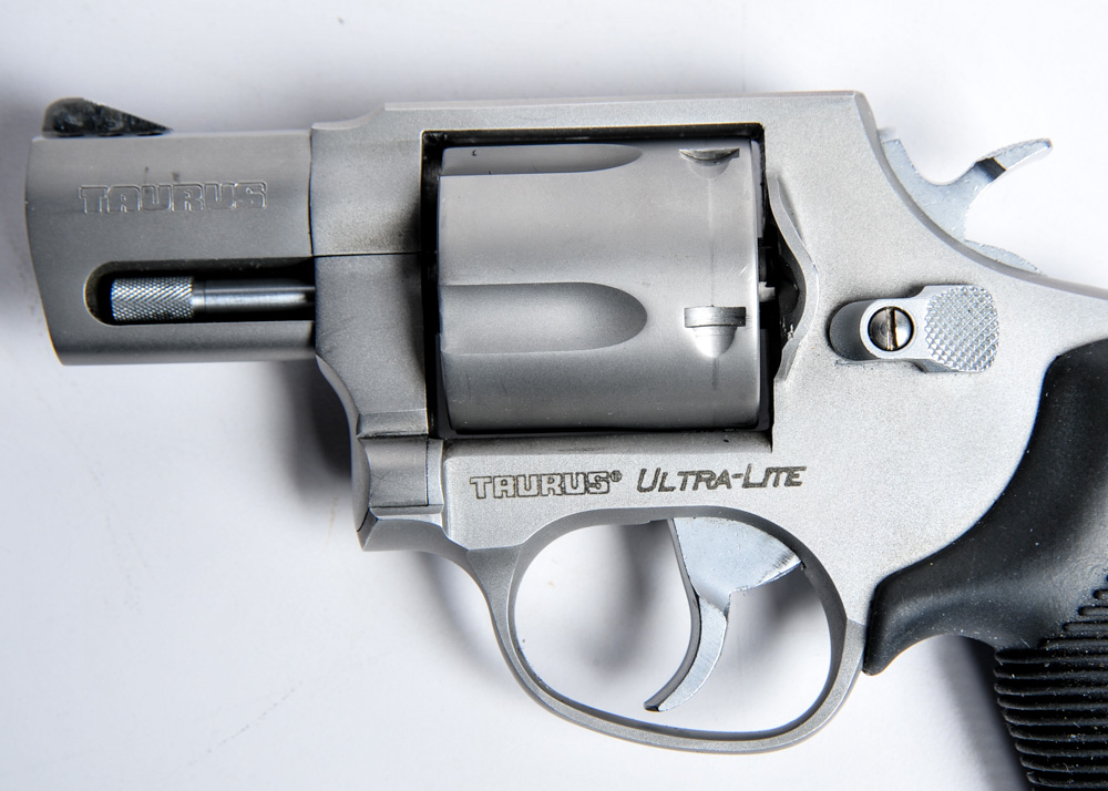 Taurus Ultra-Lite .45 Colt Gun | EBTH