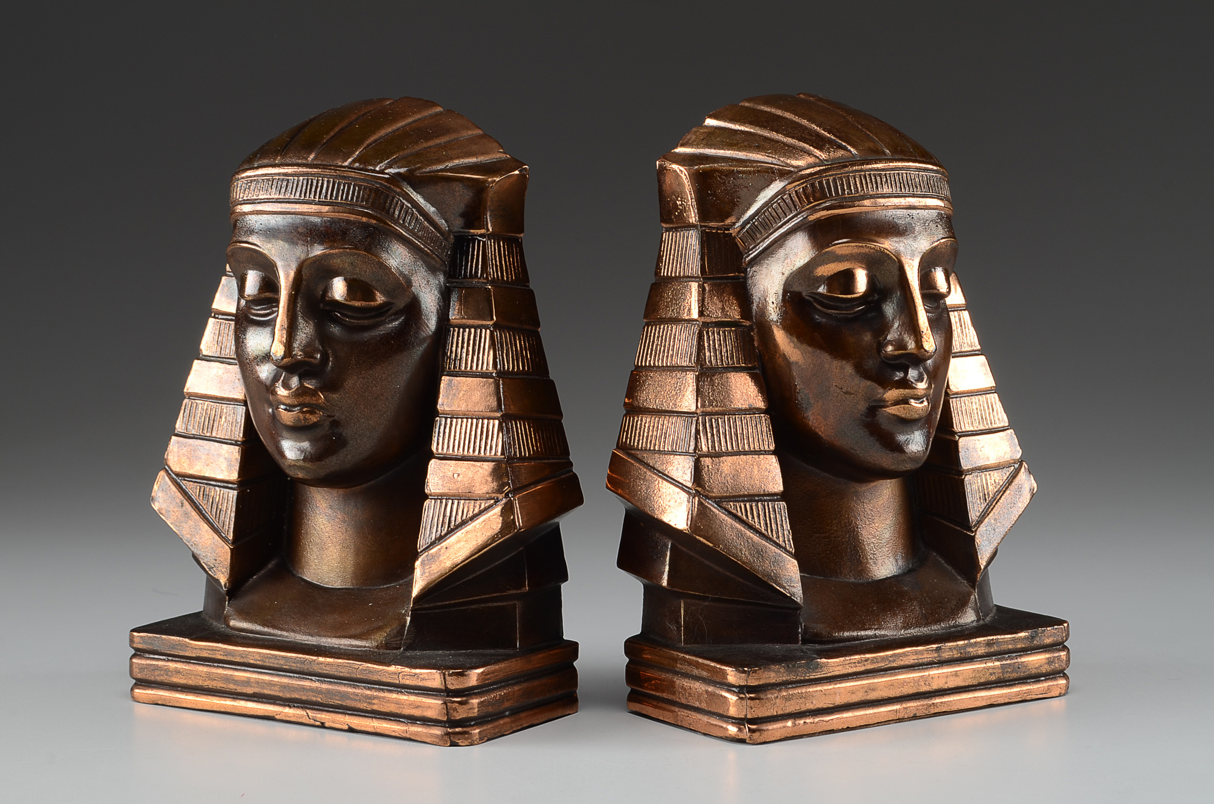 Art Deco Style Egyptian Pharaoh Bookends | EBTH