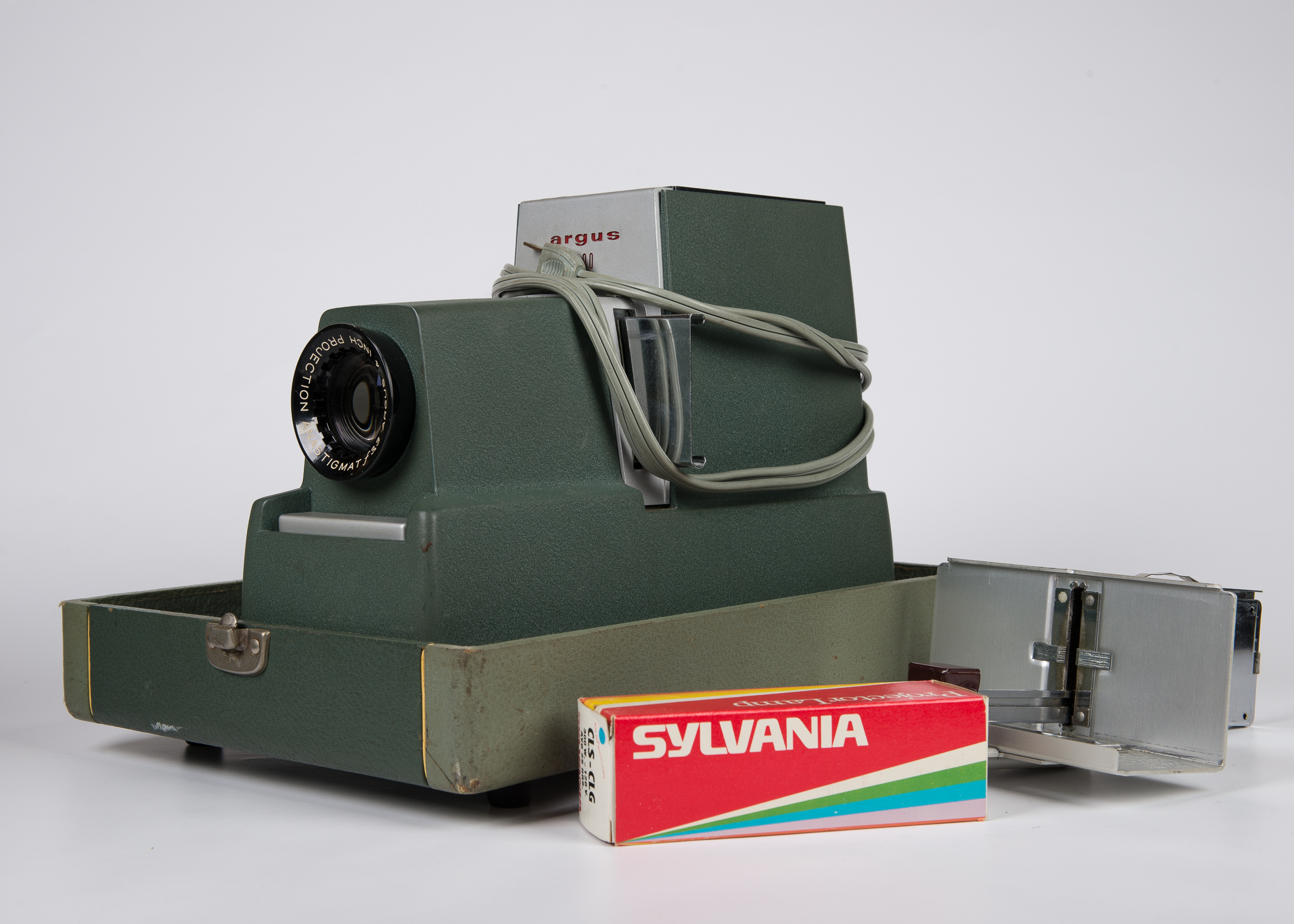 Vintage Argus 300 Projector | EBTH