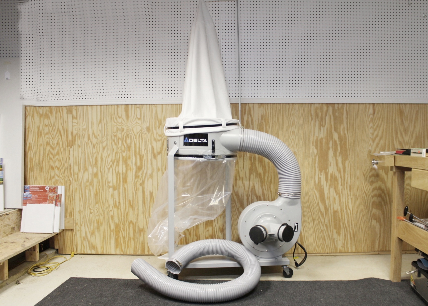 New Delta Dust Collector System Model 50-850 | EBTH