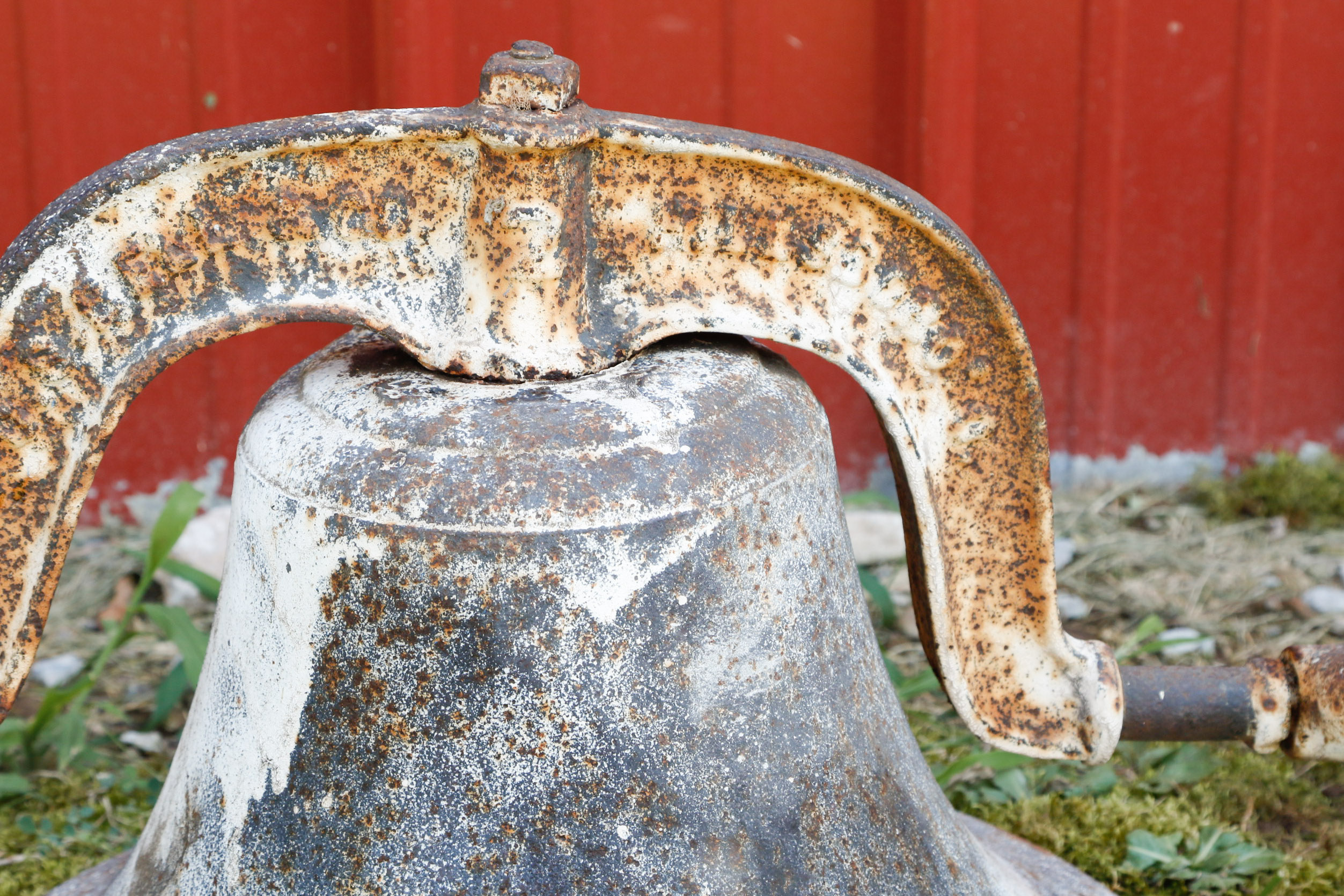 Two Antique Farmhouse Dinner Bells | EBTH