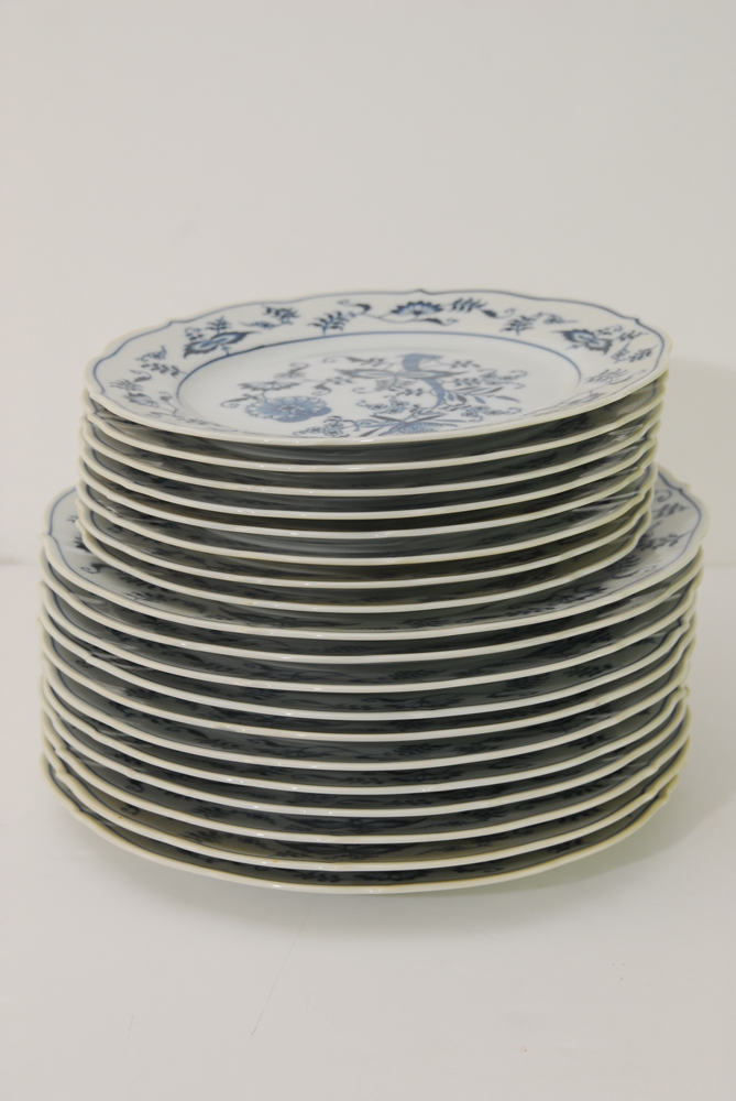 Blue Danube Plates | EBTH