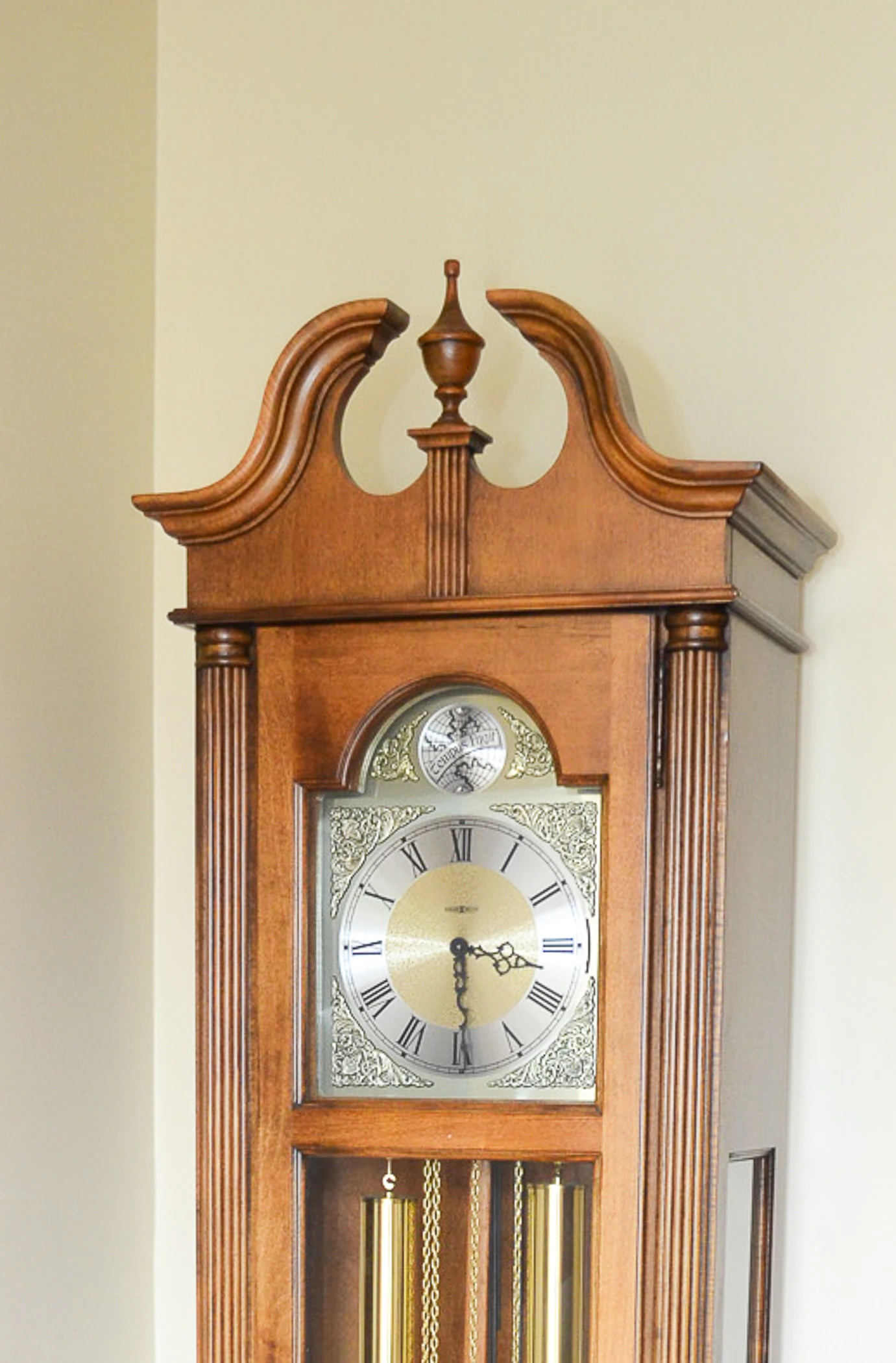 Howard Miller Tempus Fugit Grandfather Clock EBTH howard-miller-tempus-fugit-grandfather-clock-ebth