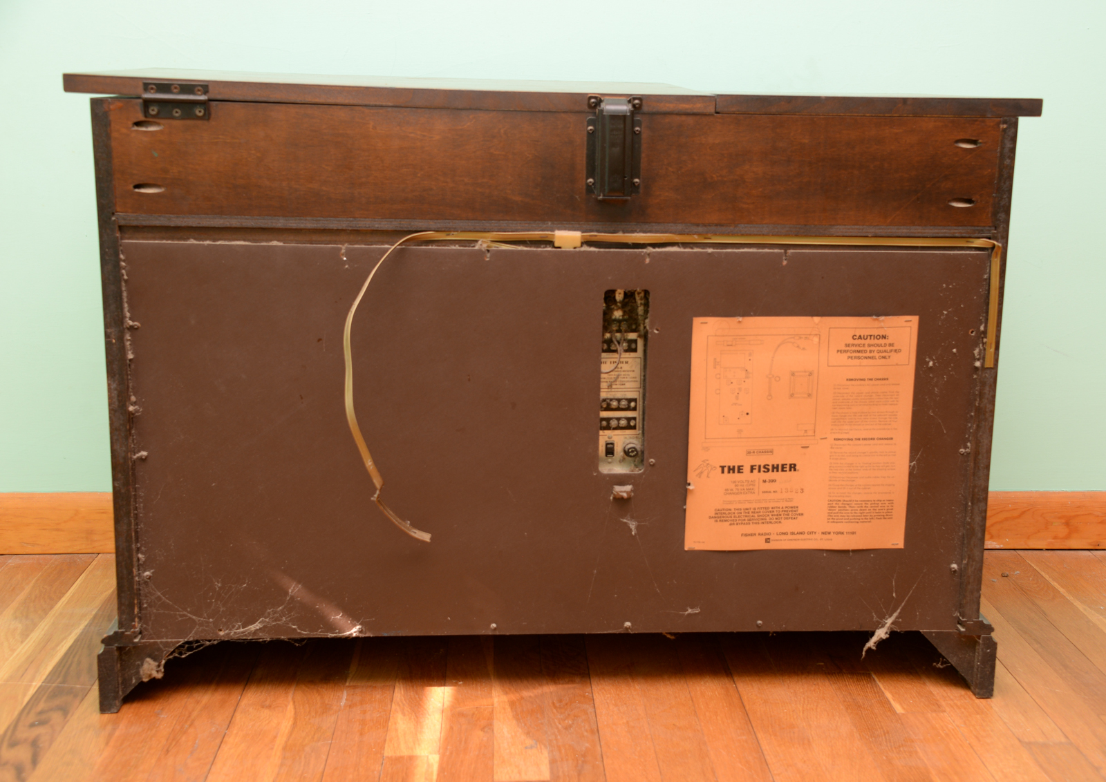 The Fisher Metropolitan Stereo Console Cabinet | EBTH