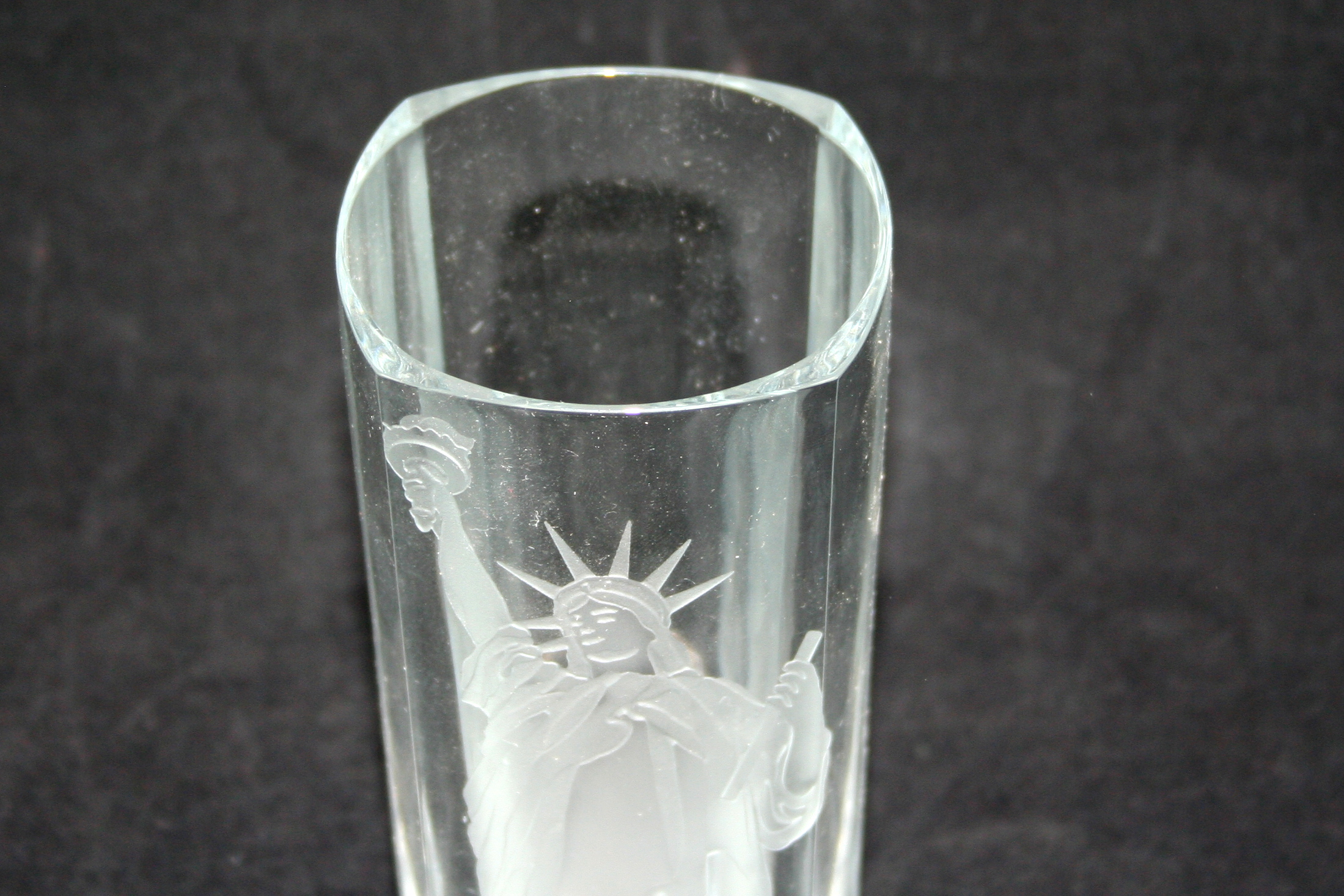 Glass Vase Crafted From Statue of Liberty Materials | EBTH