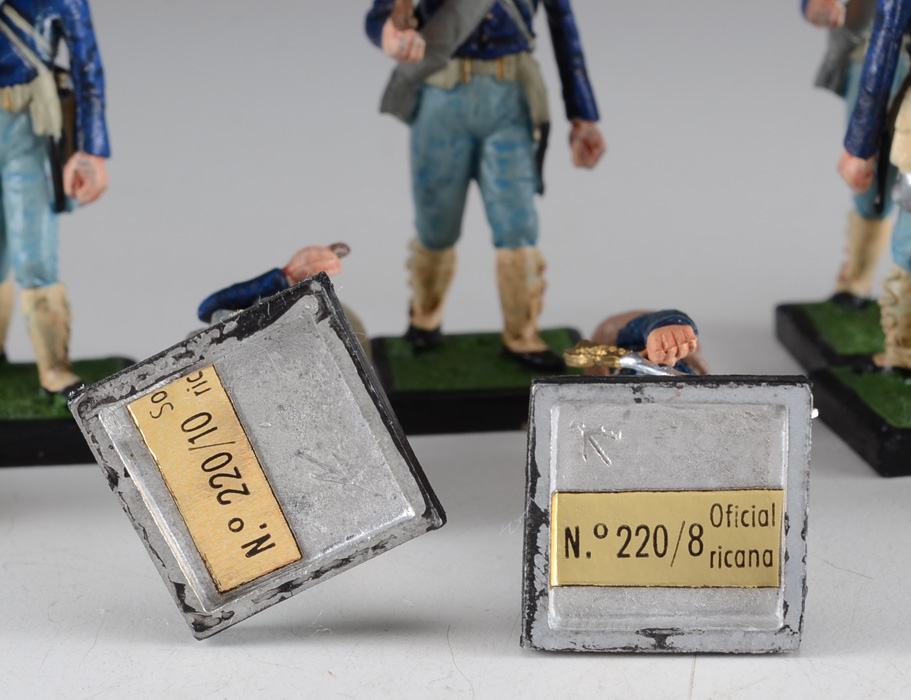 Set of Cavalier Miniature Lead Figurines | EBTH