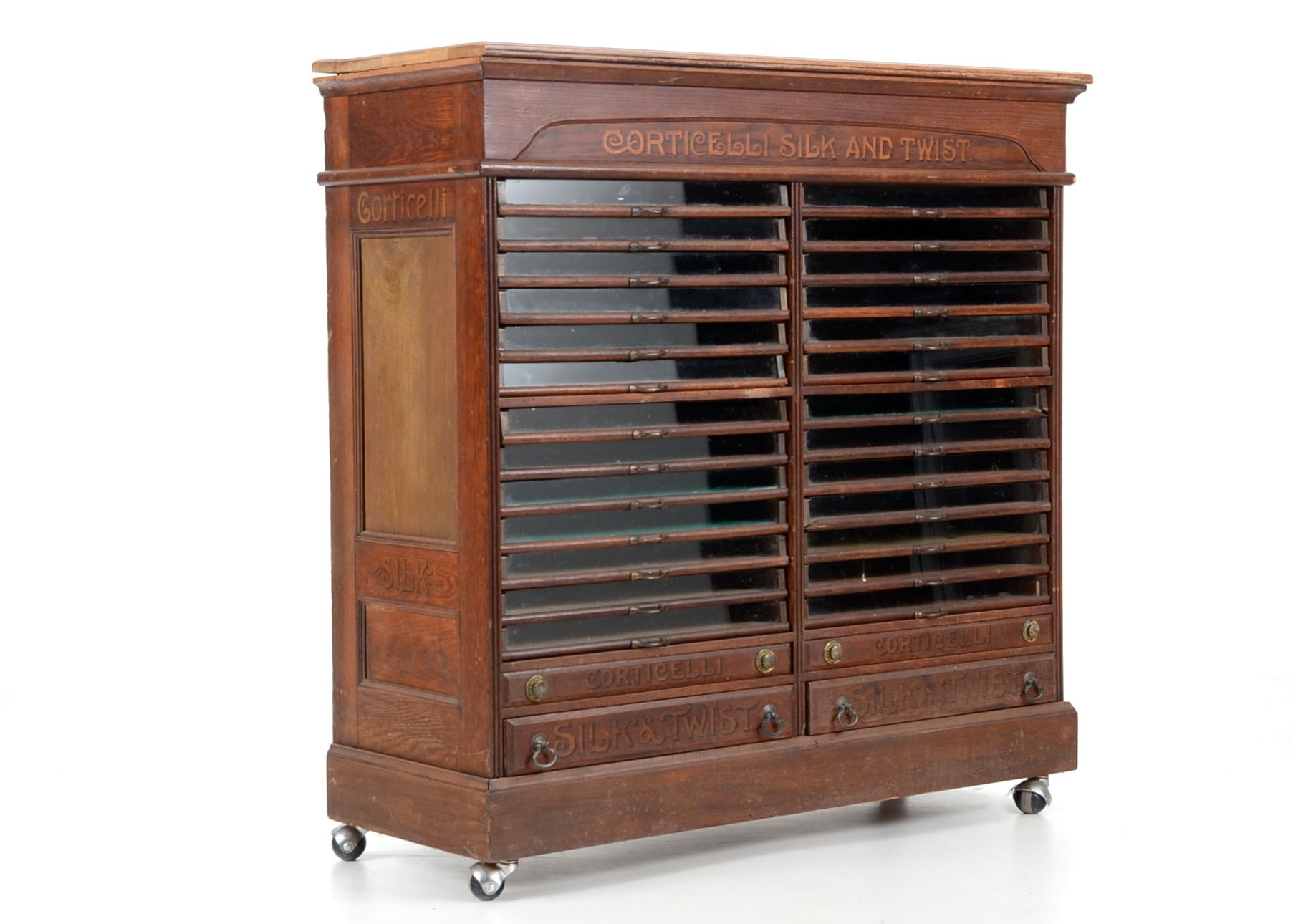 Corticelli Mercantile Thread Chest | EBTH
