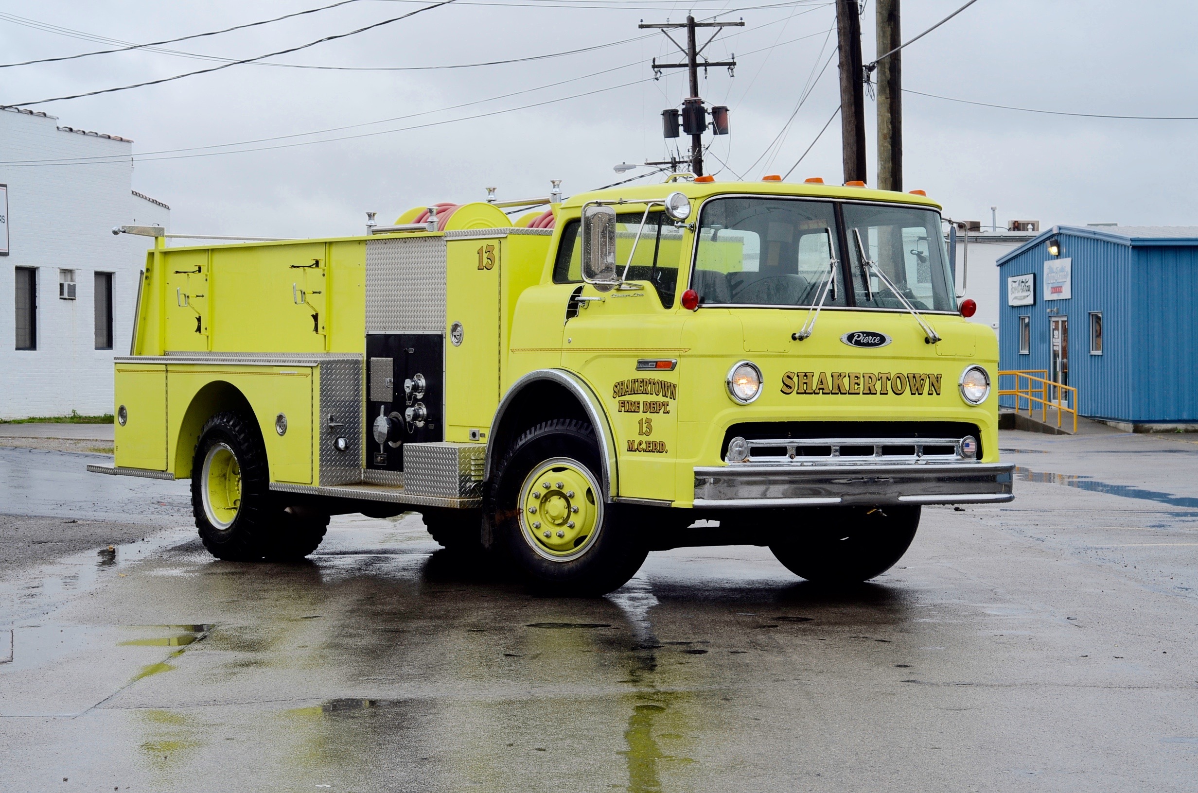 1985 Ford Chartreuse Fire Truck | EBTH