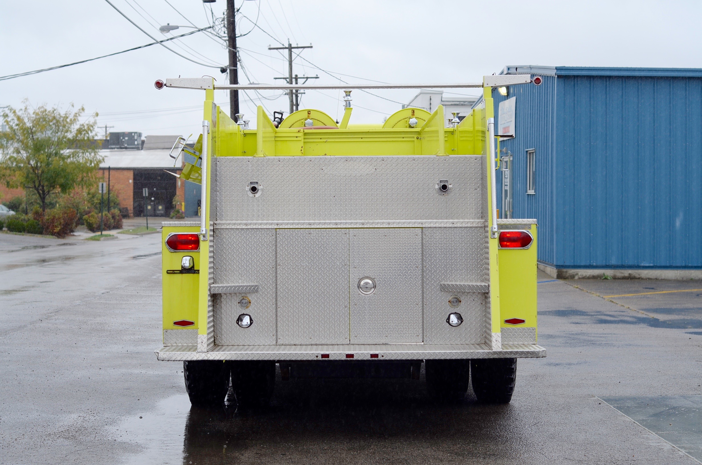 1985 Ford Chartreuse Fire Truck | EBTH