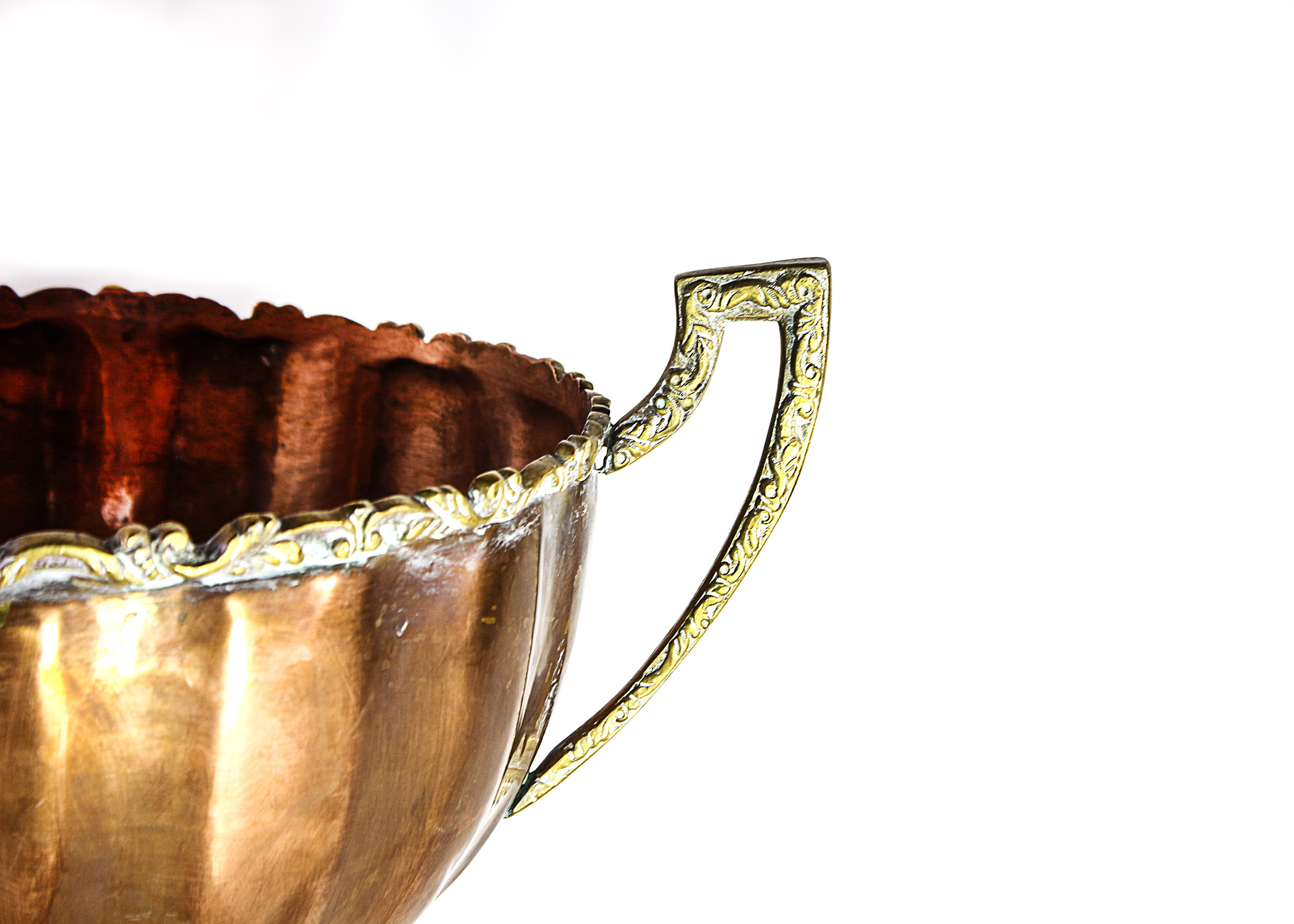 Vintage Copper and Brass A. Lara Punch Bowl | EBTH