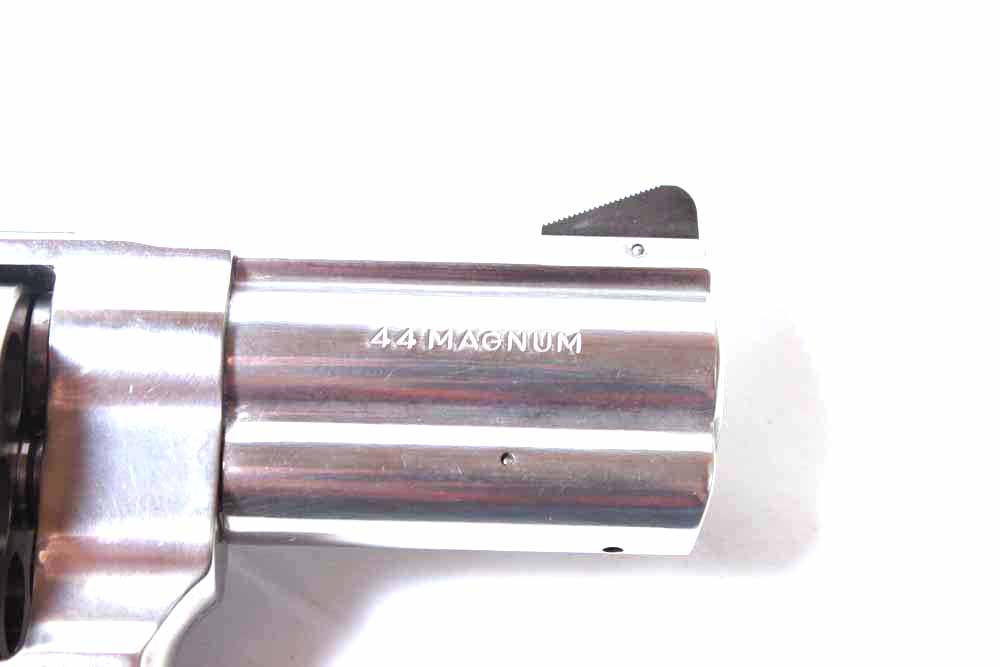 Smith & Wesson Model 629 .44 Magnum Snub Nose Revolver | EBTH
