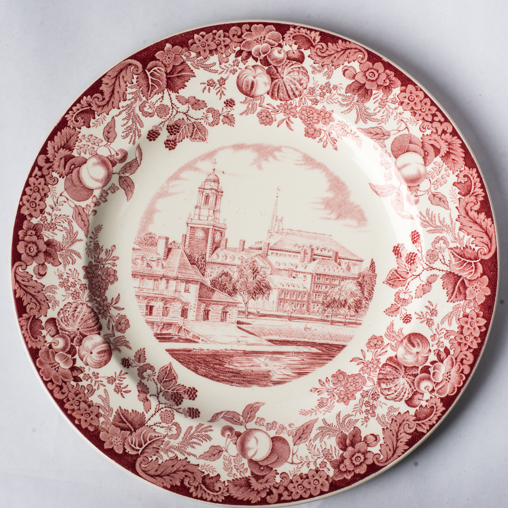 Set of Twelve Wedgwood Harvard University Plates | EBTH