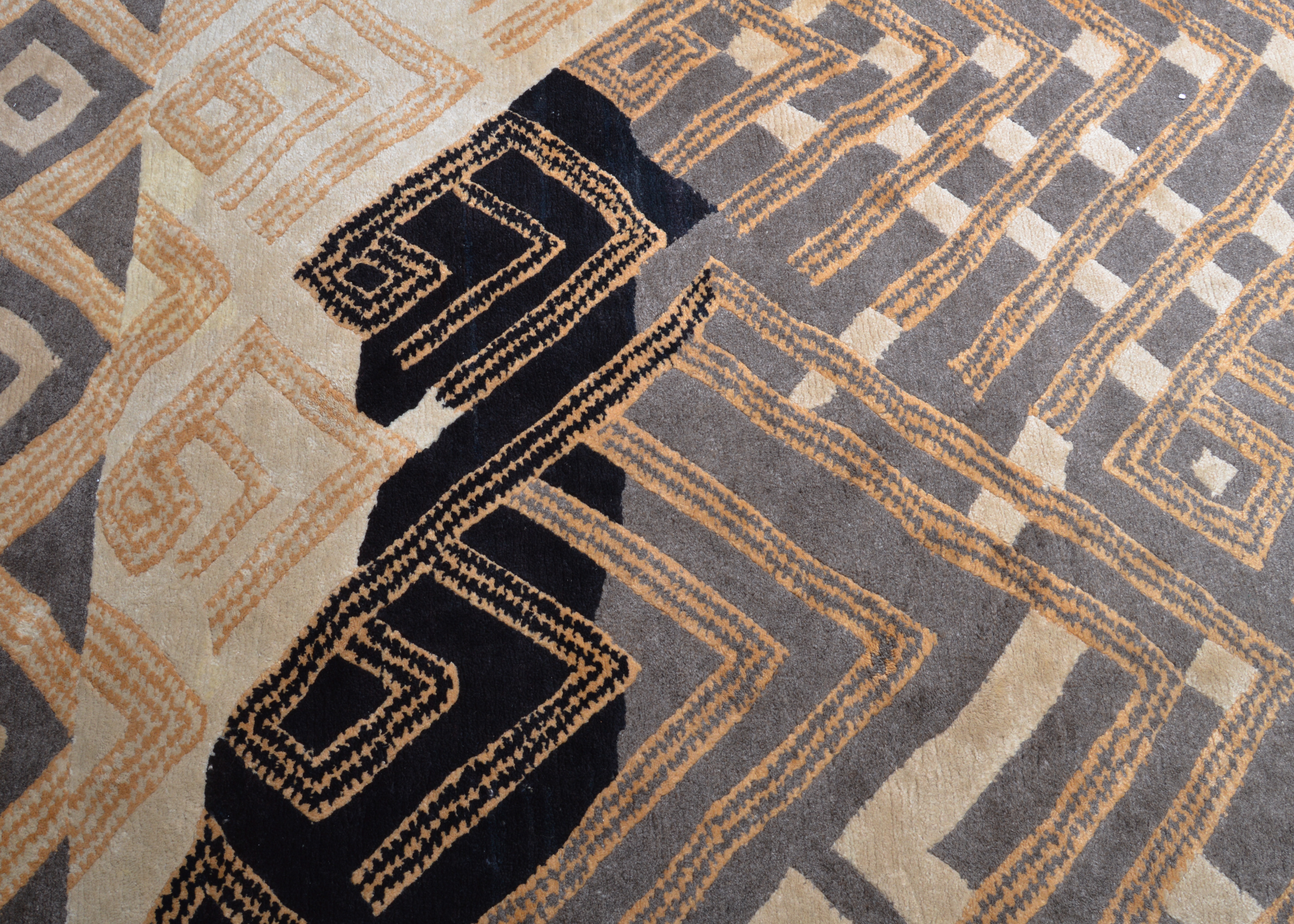 Abstract Geometric Area Rug | EBTH
